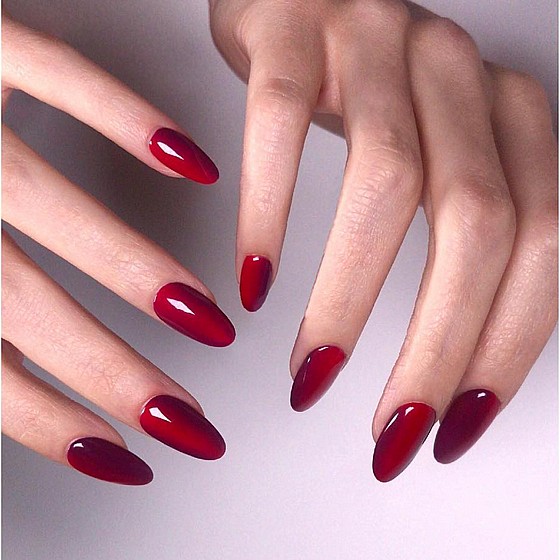 CND Shellac Element לק ג'ל היפואלרגני בצבע אדום קר אטום | CND | לקים וג ...