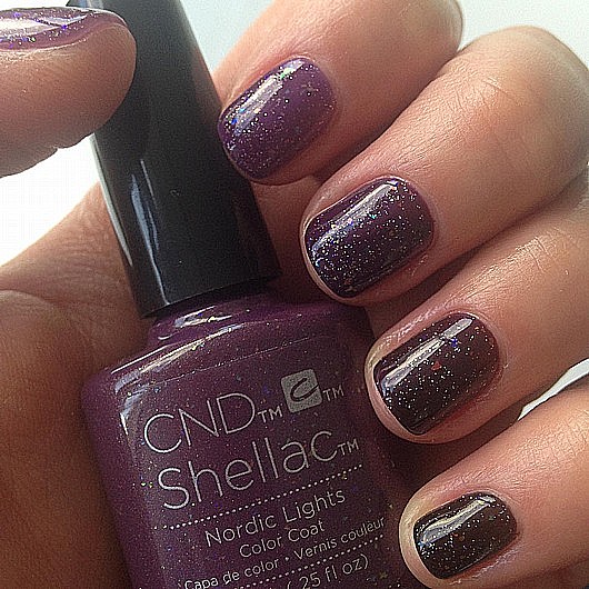 CND Shellac Nordic Lights - לק ג'ל היפואלרגני בצבע סגול כהה מנצנץ חצי ...